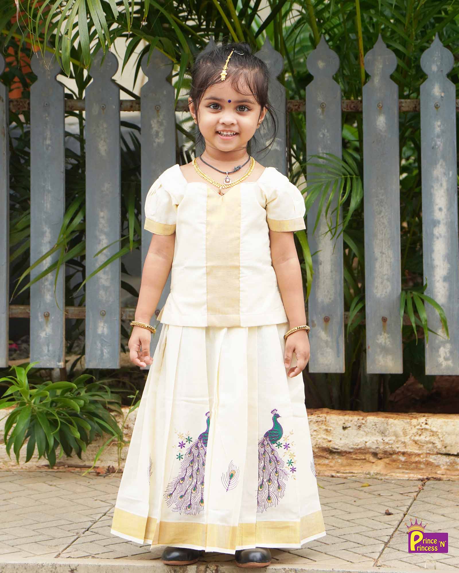 Kerala Pattu Pavadai – Prince N Princess